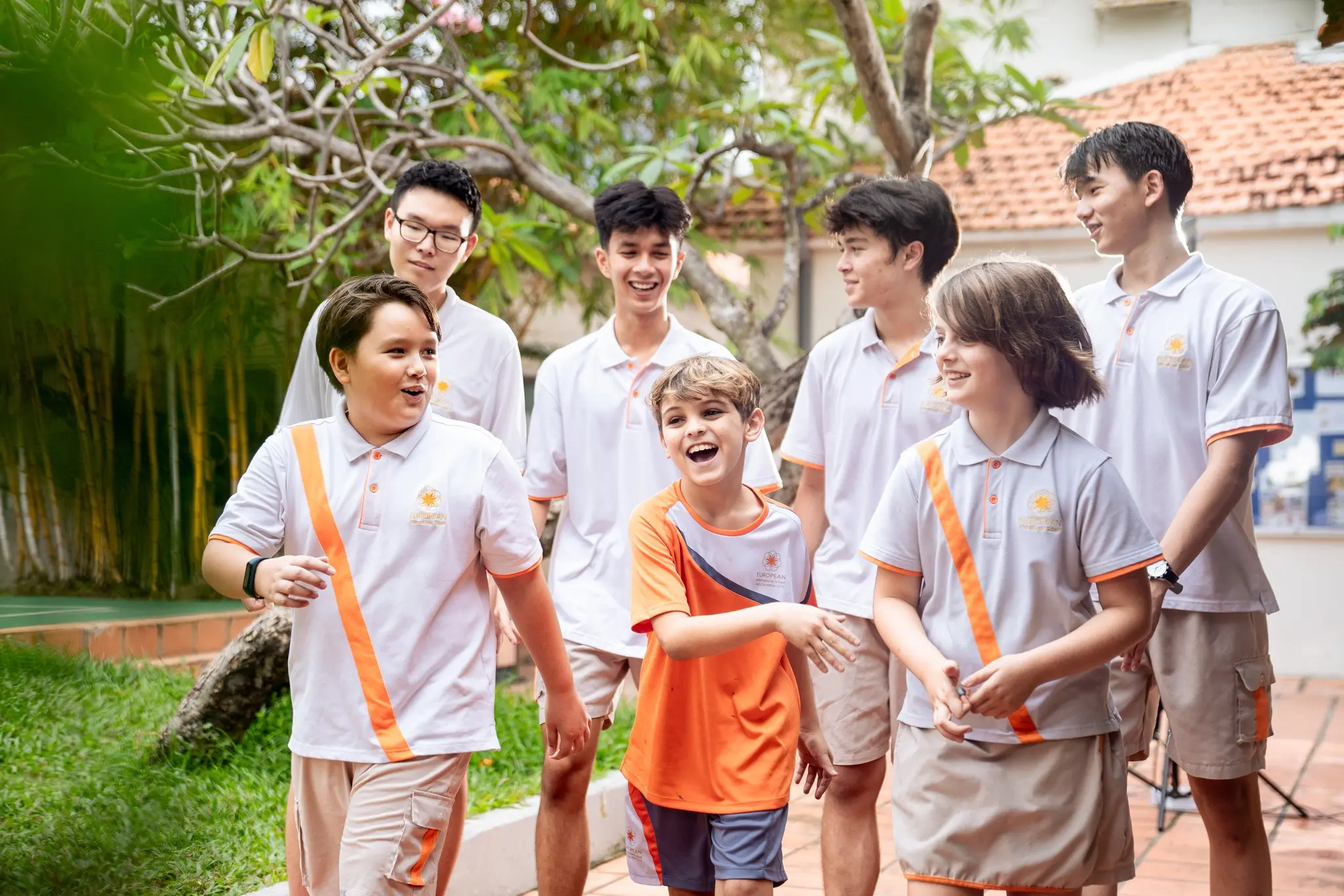 EIS - European International School